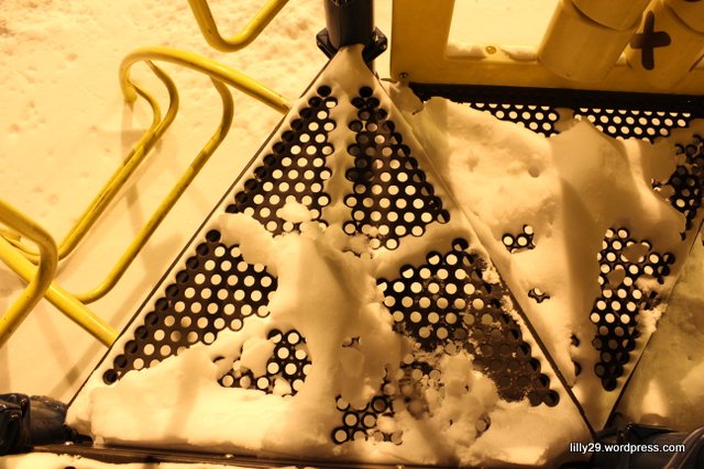 Snow Triangles | Lystria Hurley Blog